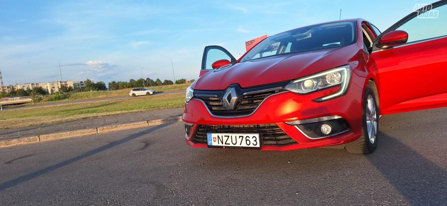 Red Renault Megane 2016 in Kaunas, with an engine capacity of 1.20 L and mileage of 212 thousand km for 5600 €, photo 11 on AUTOMOTO.COM.LV