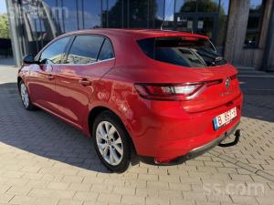 Sarkans Renault Megane 2020 Tukums, ar dzinēja tilpumu 1.50 L un nobraukumu 199 tūkst. km par 8790 €, foto 3 vietnē AUTOMOTO.COM.LV