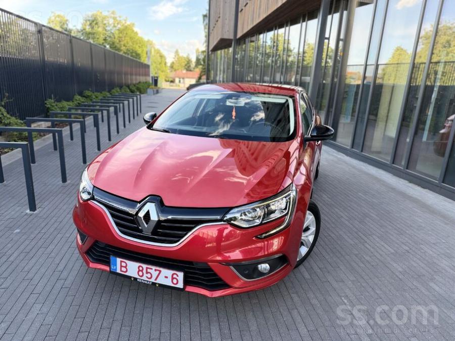 Sarkans Renault Megane 2020 Tukums, ar dzinēja tilpumu 1.50 L un nobraukumu 199 tūkst. km par 8790 €, foto 22 vietnē AUTOMOTO.COM.LV