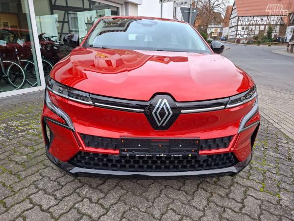 Sarkans Renault Megane 2022 Kauņa, ar dzinēja tilpumu 0.00 L un nobraukumu 38 tūkst. km par 27545 €, foto 8 vietnē AUTOMOTO.COM.LV