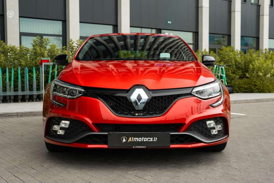 Sarkans Renault Megane 2022 Viļņa, ar dzinēja tilpumu 1.80 L un nobraukumu 30 tūkst. km par 34999 €, foto 4 vietnē AUTOMOTO.COM.LV