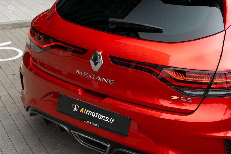 Sarkans Renault Megane 2022 Viļņa, ar dzinēja tilpumu 1.80 L un nobraukumu 30 tūkst. km par 34999 €, foto 14 vietnē AUTOMOTO.COM.LV