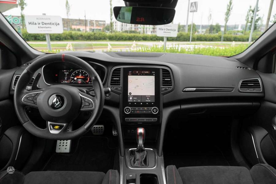 Sarkans Renault Megane 2022 Viļņa, ar dzinēja tilpumu 1.80 L un nobraukumu 30 tūkst. km par 34999 €, foto 21 vietnē AUTOMOTO.COM.LV