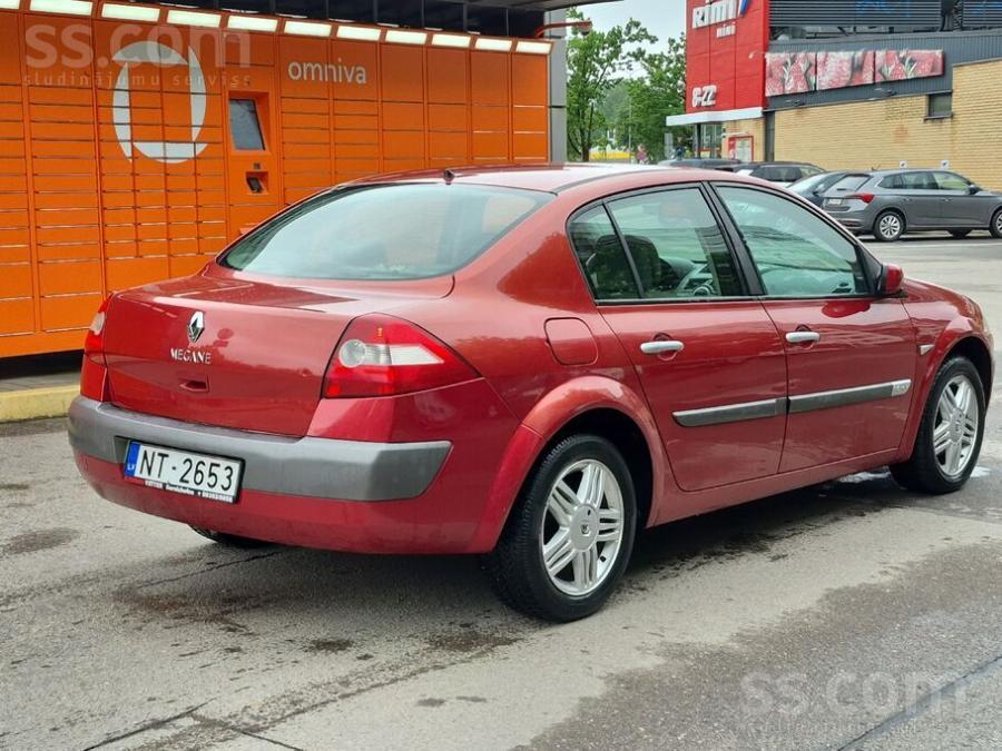 Sarkans Renault Megane 2005 Rīga, ar dzinēja tilpumu 2.00 L un nobraukumu 201 tūkst. km par 1550 €, foto 3 vietnē AUTOMOTO.COM.LV
