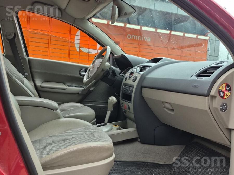 Sarkans Renault Megane 2005 Rīga, ar dzinēja tilpumu 2.00 L un nobraukumu 201 tūkst. km par 1550 €, foto 5 vietnē AUTOMOTO.COM.LV