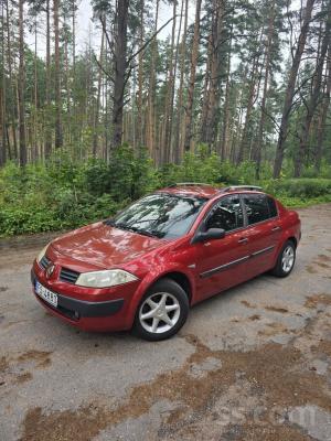 Красный Рено Меган 2006 в Рига, объемом двигателя 1.60 л и пробегом 164 тыс. км за 1100 €, фото  на AUTOMOTO.COM.LV