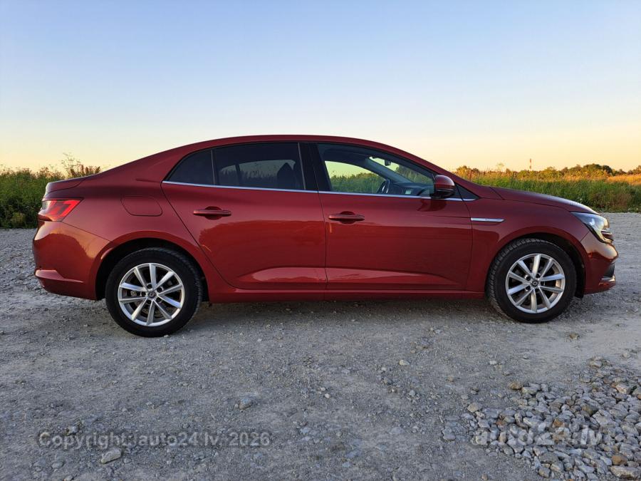 Sarkans Renault Megane 2019 Tallina, ar dzinēja tilpumu 1.50 L un nobraukumu 79 tūkst. km par 14500 €, foto 3 vietnē AUTOMOTO.COM.LV