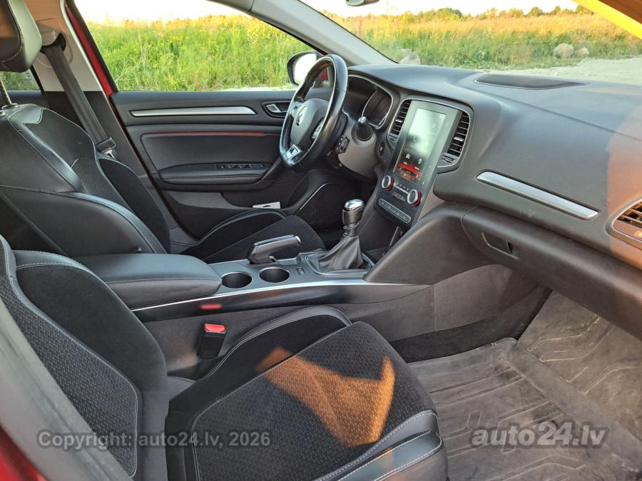 Sarkans Renault Megane 2019 Tallina, ar dzinēja tilpumu 1.50 L un nobraukumu 79 tūkst. km par 14500 €, foto 13 vietnē AUTOMOTO.COM.LV