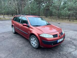 Sarkans Renault Megane 2005 Liepāja, ar dzinēja tilpumu 1.60 L un nobraukumu 0 tūkst. km par 1200 €, foto  vietnē AUTOMOTO.COM.LV