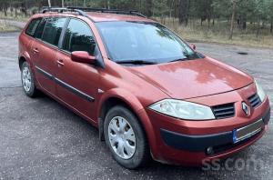 Red Renault Megane 2005 in Liepaja, with an engine capacity of 1.60 L and mileage of 0 thousand km for 1200 €, photo  on AUTOMOTO.COM.LV