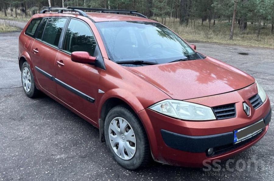 Red Renault Megane 2005 in Liepaja, with an engine capacity of 1.60 L and mileage of 0 thousand km for 1200 €, photo 1 on AUTOMOTO.COM.LV