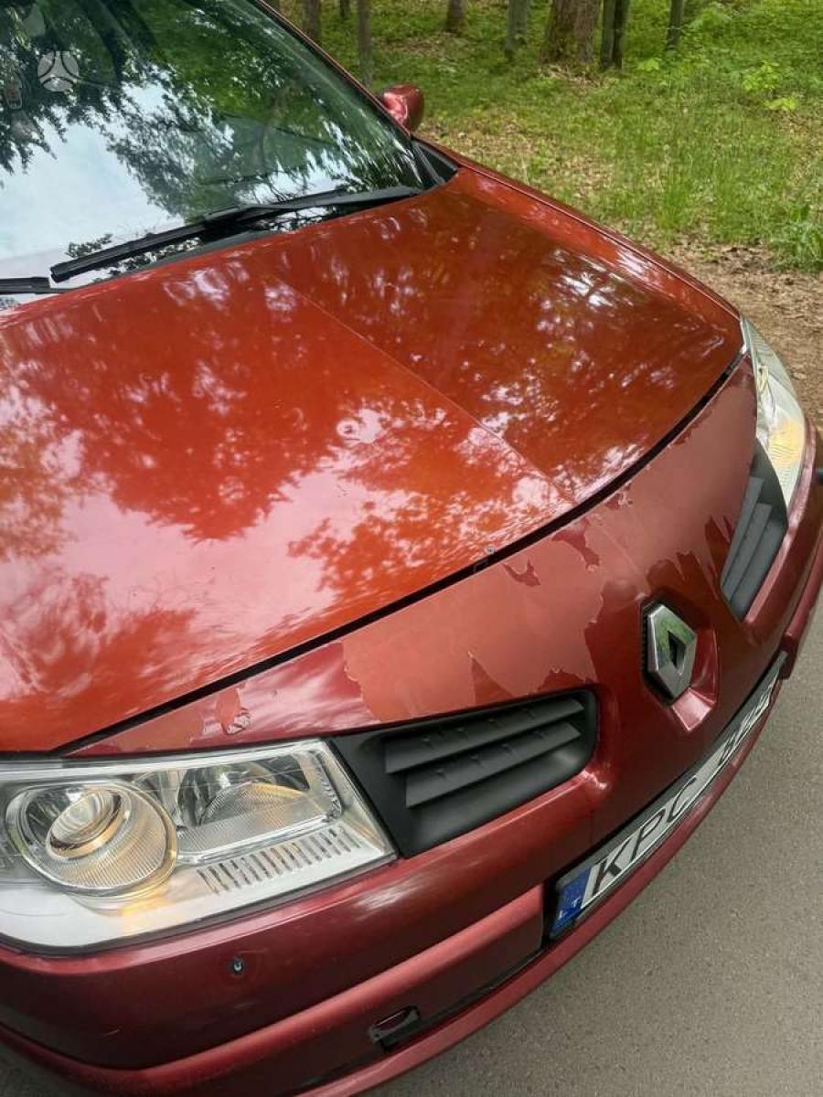 Red Renault Megane 2007 in Siauliai, with an engine capacity of 1.87 L and mileage of 270 thousand km for 1250 €, photo 4 on AUTOMOTO.COM.LV