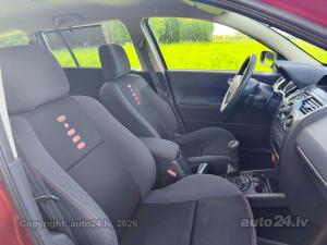 Sarkans Renault Megane 2008 Viljandi, ar dzinēja tilpumu 1.60 L un nobraukumu 176 tūkst. km par 2300 €, foto 7 vietnē AUTOMOTO.COM.LV
