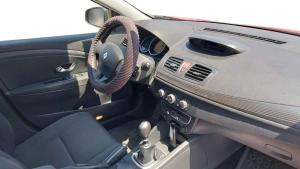 Sarkans Renault Megane 2009 Limbaži, ar dzinēja tilpumu 1.60 L un nobraukumu 169 tūkst. km par 3950 €, foto 11 vietnē AUTOMOTO.COM.LV