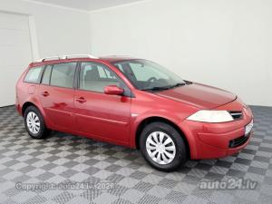 Sarkans Renault Megane 2010 Tallina, ar dzinēja tilpumu 1.40 L un nobraukumu 383 tūkst. km par 1199 €, foto  vietnē AUTOMOTO.COM.LV