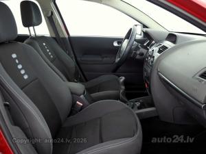 Sarkans Renault Megane 2010 Tallina, ar dzinēja tilpumu 1.40 L un nobraukumu 383 tūkst. km par 999 €, foto 7 vietnē AUTOMOTO.COM.LV