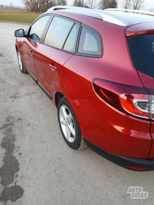 Sarkans Renault Megane 2012 Joniškis, ar dzinēja tilpumu 1.40 L un nobraukumu 220 tūkst. km par 2850 €, foto 3 vietnē AUTOMOTO.COM.LV