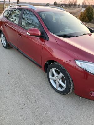 Sarkans Renault Megane 2012 Joniškis, ar dzinēja tilpumu 1.40 L un nobraukumu 220 tūkst. km par 2850 €, foto 4 vietnē AUTOMOTO.COM.LV
