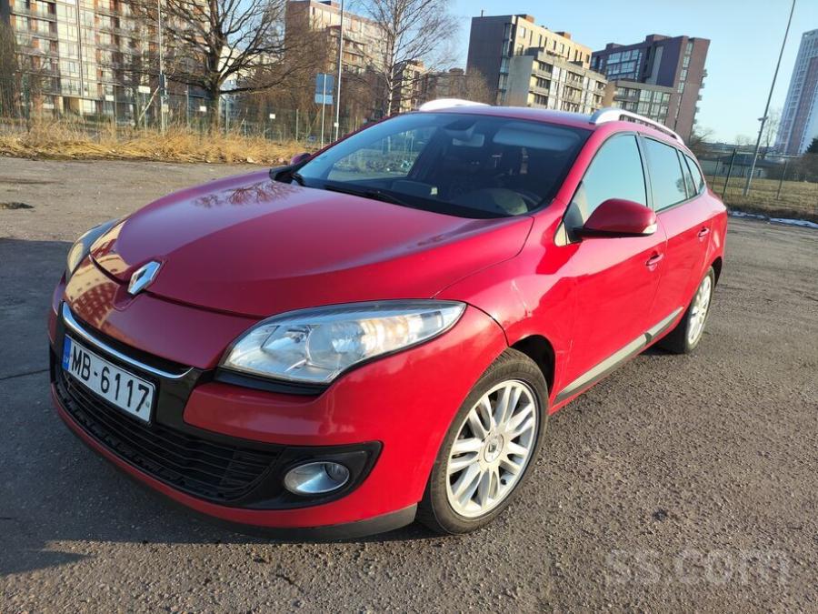 Red Renault Megane 2013 in Riga, with an engine capacity of 1.50 L and mileage of 380 thousand km for 1200 €, photo 6 on AUTOMOTO.COM.LV