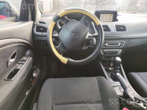 Sarkans Renault Megane 2013 Rīga, ar dzinēja tilpumu 1.50 L un nobraukumu 349 tūkst. km par 1800 €, foto 6 vietnē AUTOMOTO.COM.LV
