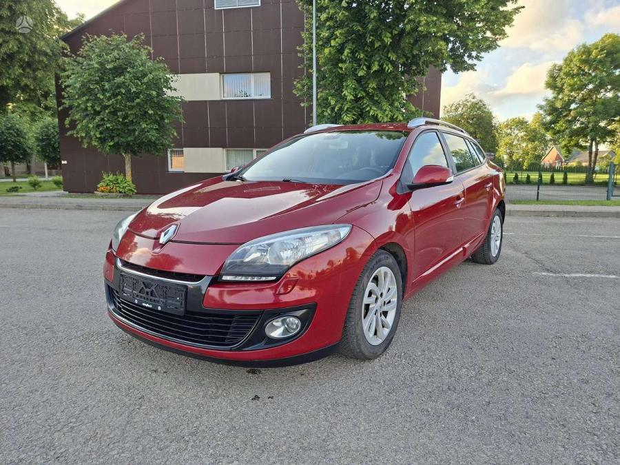 Red Renault Megane 2013 in Taurage, with an engine capacity of 1.46 L and mileage of 187 thousand km for 3350 €, photo 1 on AUTOMOTO.COM.LV
