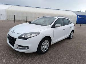 Red Renault Megane 2013 in Kaunas, with an engine capacity of 1.46 L and mileage of 246 thousand km for 3999 €, photo 3 on AUTOMOTO.COM.LV