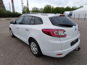 Red Renault Megane 2013 in Kaunas, with an engine capacity of 1.46 L and mileage of 246 thousand km for 3999 €, photo 8 on AUTOMOTO.COM.LV