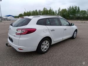 Red Renault Megane 2013 in Kaunas, with an engine capacity of 1.46 L and mileage of 246 thousand km for 3999 €, photo 9 on AUTOMOTO.COM.LV