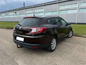 Red Renault Megane 2014 in Taurage, with an engine capacity of 1.20 L and mileage of 205 thousand km for 2400 €, photo 5 on AUTOMOTO.COM.LV
