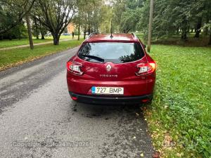 Sarkans Renault Megane 2015 Tartu, ar dzinēja tilpumu 1.20 L un nobraukumu 143 tūkst. km par 5000 €, foto 5 vietnē AUTOMOTO.COM.LV