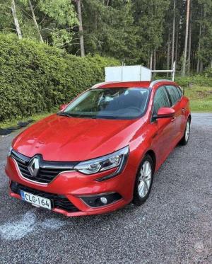 Red Renault Megane 2016 in Taurage, with an engine capacity of 1.20 L and mileage of 180 thousand km for 5500 €, photo  on AUTOMOTO.COM.LV
