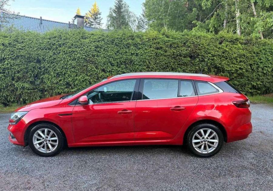 Sarkans Renault Megane 2016 Tauragė, ar dzinēja tilpumu 1.20 L un nobraukumu 180 tūkst. km par 5500 €, foto 3 vietnē AUTOMOTO.COM.LV