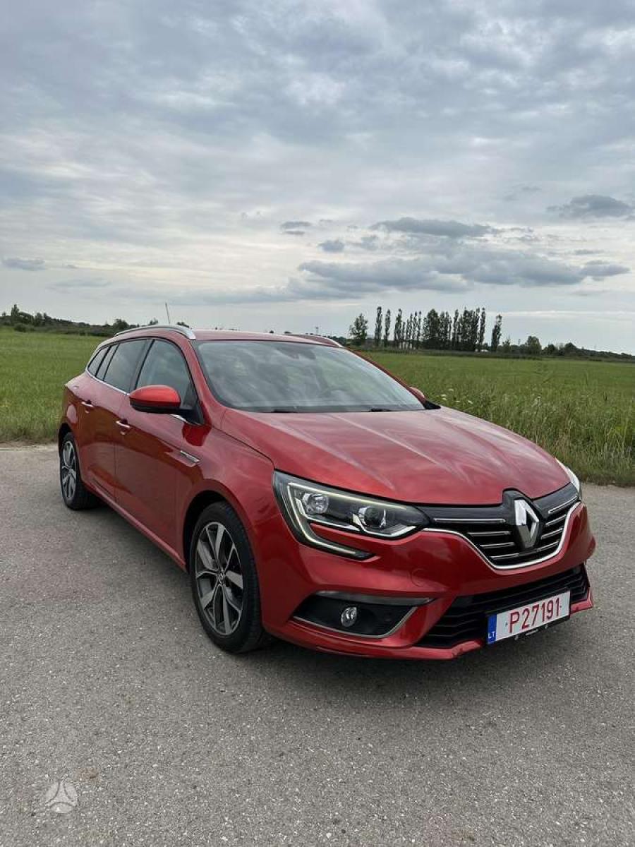 Red Renault Megane 2016 in Taurage, with an engine capacity of 1.20 L and mileage of 100 thousand km for 6100 €, photo 1 on AUTOMOTO.COM.LV