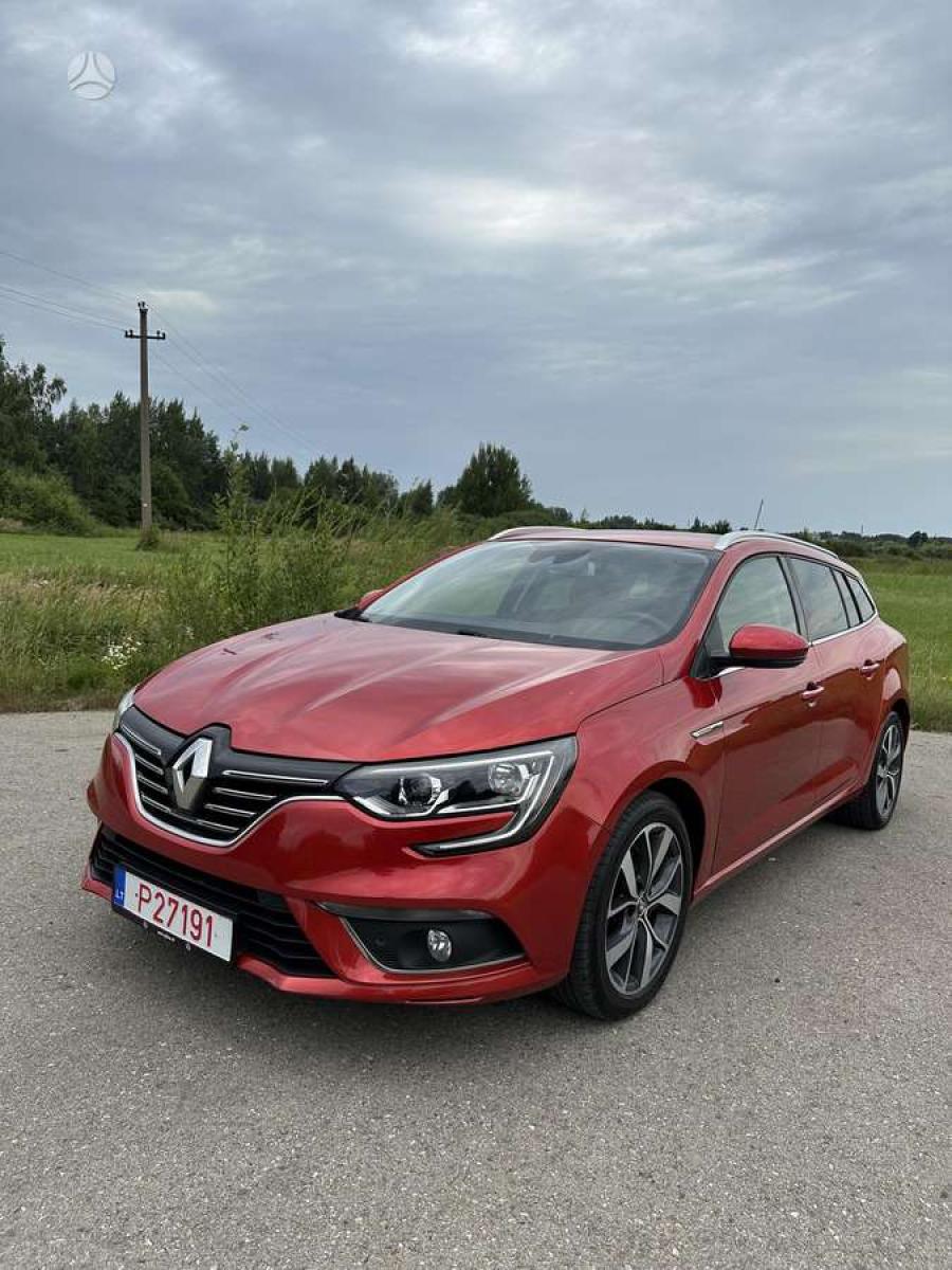 Red Renault Megane 2016 in Taurage, with an engine capacity of 1.20 L and mileage of 100 thousand km for 6100 €, photo 3 on AUTOMOTO.COM.LV