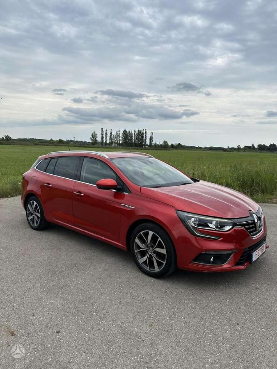 Red Renault Megane 2016 in Taurage, with an engine capacity of 1.20 L and mileage of 100 thousand km for 6100 €, photo 4 on AUTOMOTO.COM.LV