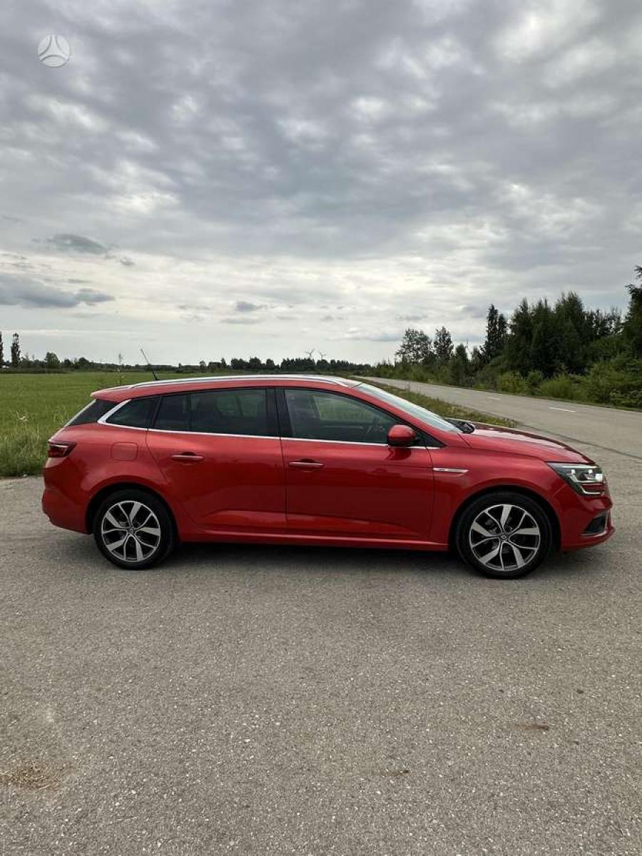 Red Renault Megane 2016 in Taurage, with an engine capacity of 1.20 L and mileage of 100 thousand km for 6100 €, photo 5 on AUTOMOTO.COM.LV