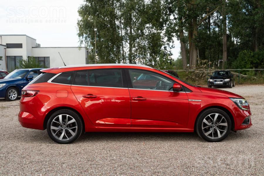 Sarkans Renault Megane 2016 Liepāja, ar dzinēja tilpumu 1.20 L un nobraukumu 101 tūkst. km par 7200 €, foto 5 vietnē AUTOMOTO.COM.LV