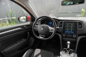 Red Renault Megane 2017 in Vilnius, with an engine capacity of 1.20 L and mileage of 125 thousand km for 9000 €, photo 12 on AUTOMOTO.COM.LV