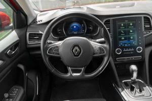 Red Renault Megane 2017 in Vilnius, with an engine capacity of 1.20 L and mileage of 125 thousand km for 9000 €, photo 13 on AUTOMOTO.COM.LV