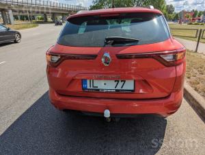 Sarkans Renault Megane 2017 Bauska, ar dzinēja tilpumu 1.50 L un nobraukumu 280 tūkst. km par 10700 €, foto 5 vietnē AUTOMOTO.COM.LV
