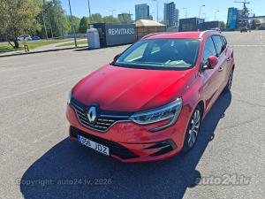 Red Renault Megane 2021 in Tallinn, with an engine capacity of 1.60 L and mileage of 70 thousand km for 17500 €, photo 3 on AUTOMOTO.COM.LV