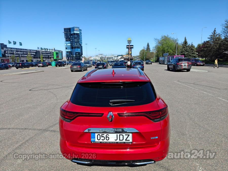 Red Renault Megane 2021 in Tallinn, with an engine capacity of 1.60 L and mileage of 70 thousand km for 17500 €, photo 8 on AUTOMOTO.COM.LV