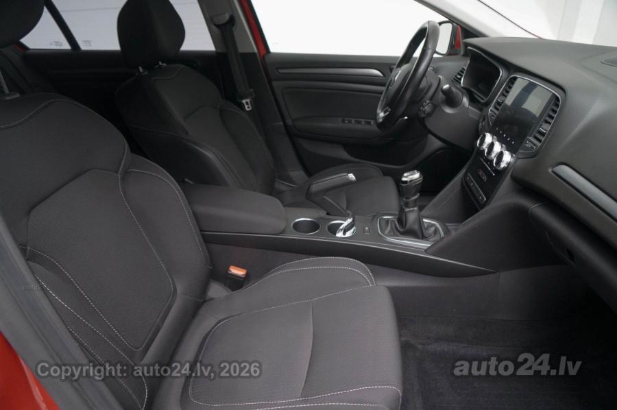Sarkans Renault Megane 2021 Tallina, ar dzinēja tilpumu 1.30 L un nobraukumu 172 tūkst. km par 9990 €, foto 9 vietnē AUTOMOTO.COM.LV