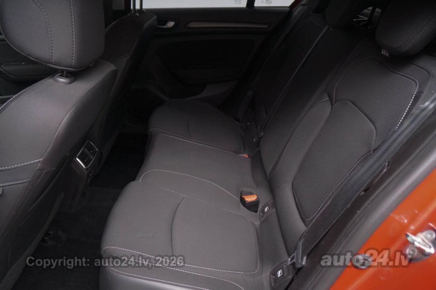 Sarkans Renault Megane 2021 Tallina, ar dzinēja tilpumu 1.30 L un nobraukumu 172 tūkst. km par 9990 €, foto 10 vietnē AUTOMOTO.COM.LV