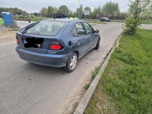 Renault Megane 2000 Klaipėda, ar dzinēja tilpumu 2.00 L un nobraukumu 260 tūkst. km par 380 €, foto 4 vietnē AUTOMOTO.COM.LV