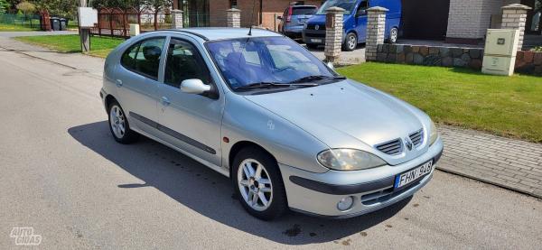 Рено Меган 2001 в Клайпеда, объемом двигателя 1.60 л и пробегом 215 тыс. км за 850 €, фото 1 на AUTOMOTO.COM.LV