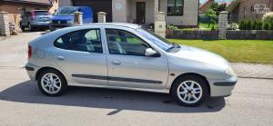 Renault Megane 2001 Klaipėda, ar dzinēja tilpumu 1.60 L un nobraukumu 215 tūkst. km par 850 €, foto 3 vietnē AUTOMOTO.COM.LV