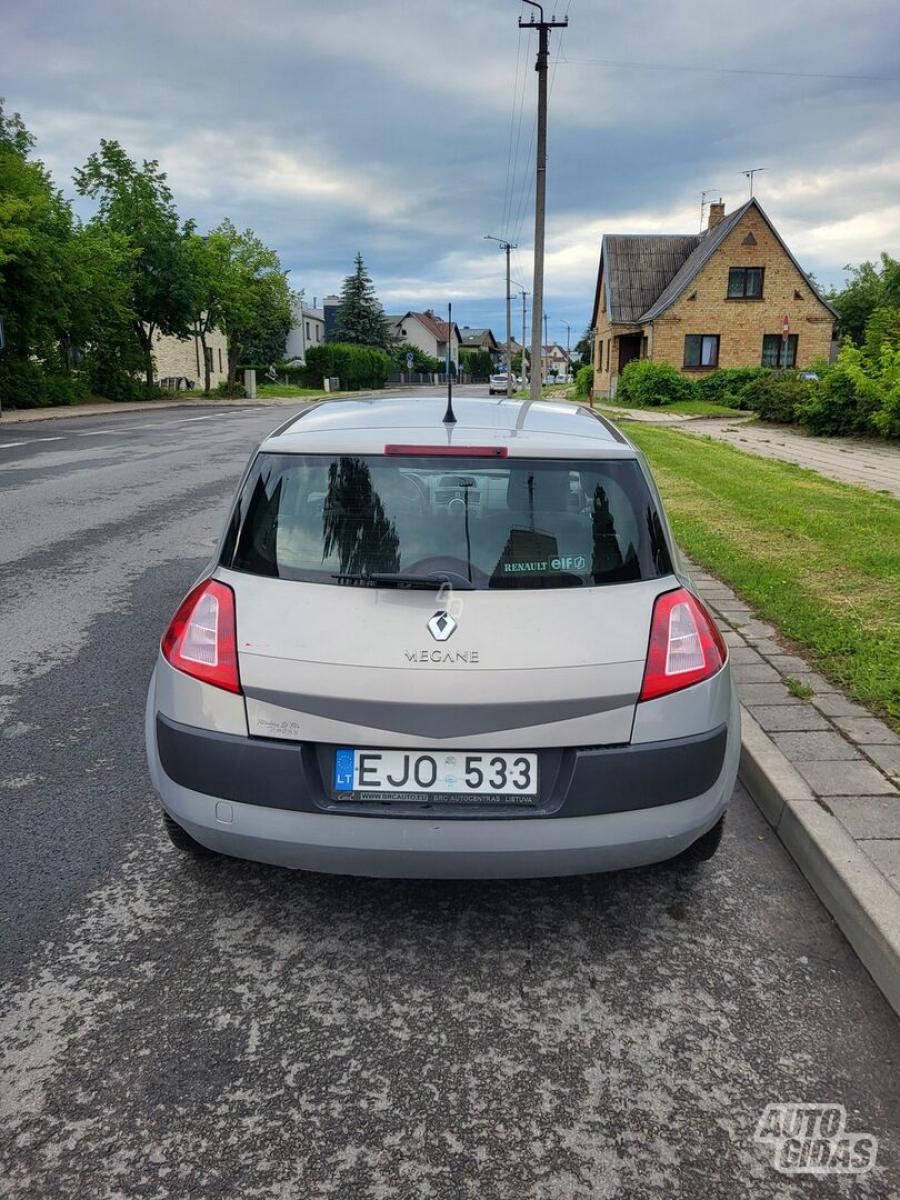 Renault Megane 2002 Panevēža, ar dzinēja tilpumu 1.60 L un nobraukumu 207 tūkst. km par 630 €, foto 5 vietnē AUTOMOTO.COM.LV