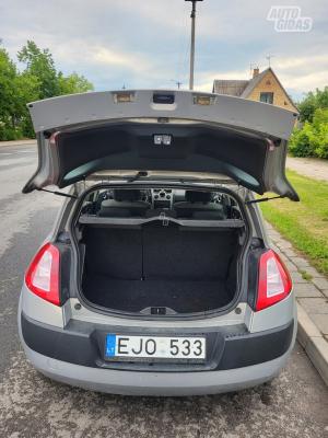 Renault Megane 2002 Panevēža, ar dzinēja tilpumu 1.60 L un nobraukumu 207 tūkst. km par 630 €, foto 9 vietnē AUTOMOTO.COM.LV