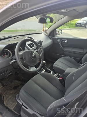 Renault Megane 2004 Jūrmala, ar dzinēja tilpumu 1.90 L un nobraukumu 271 tūkst. km par 1000 €, foto 11 vietnē AUTOMOTO.COM.LV